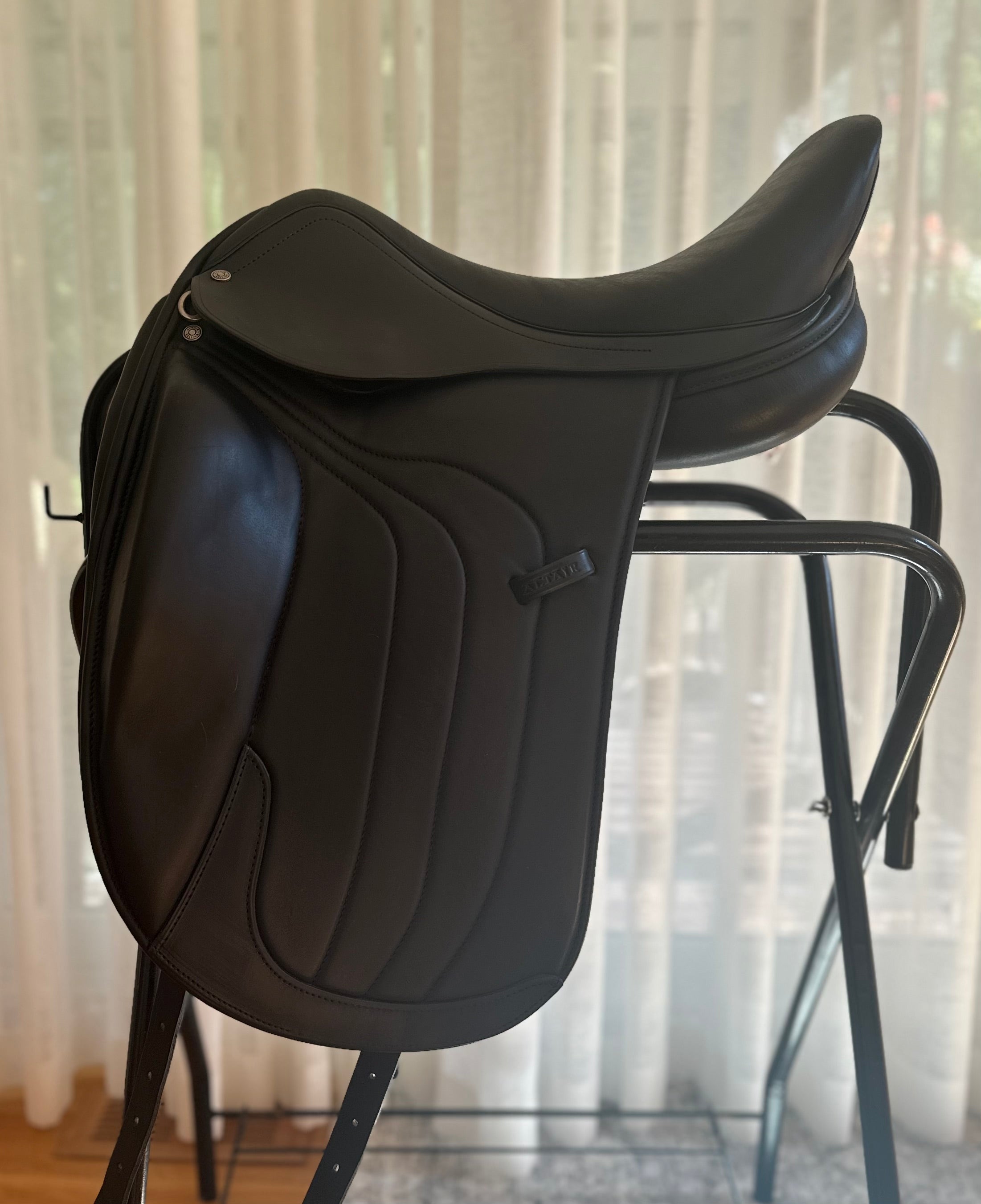 Fine Used Antares Altair Dressage Saddle
